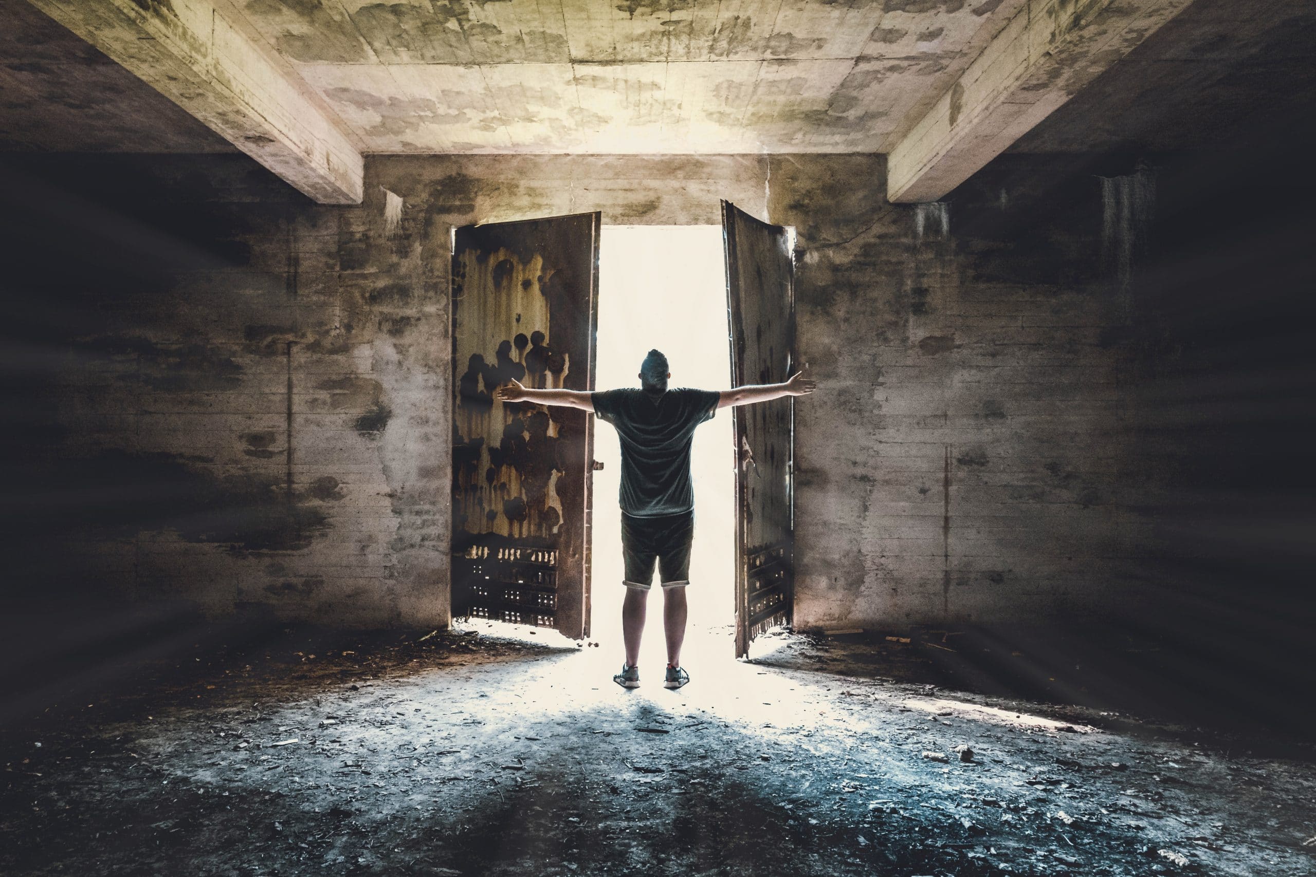 Prepper Bunkers and Shelters - Diane Capri - Licensed to Thrill